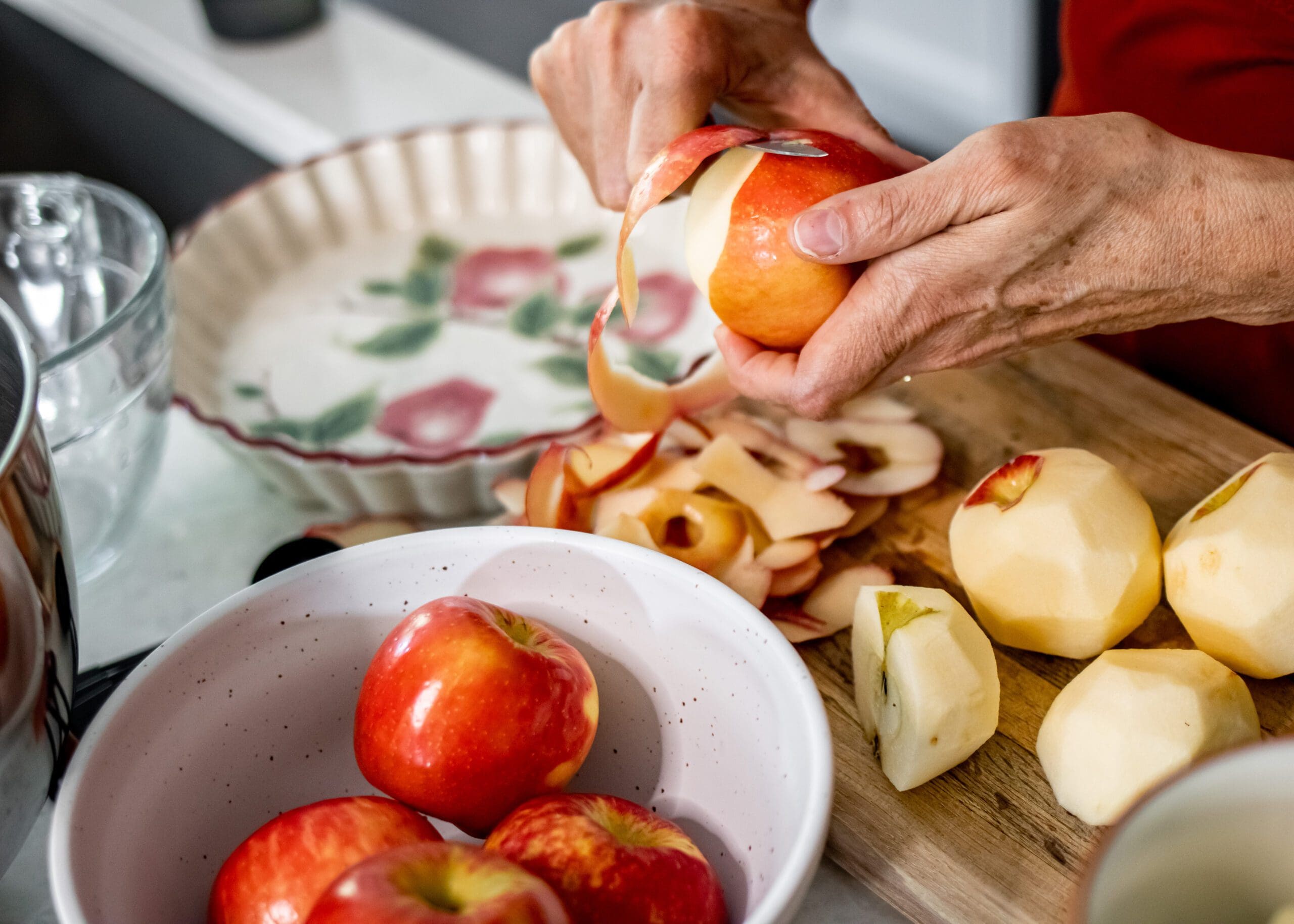 The Best Apple Crisp - NC Eat & Play