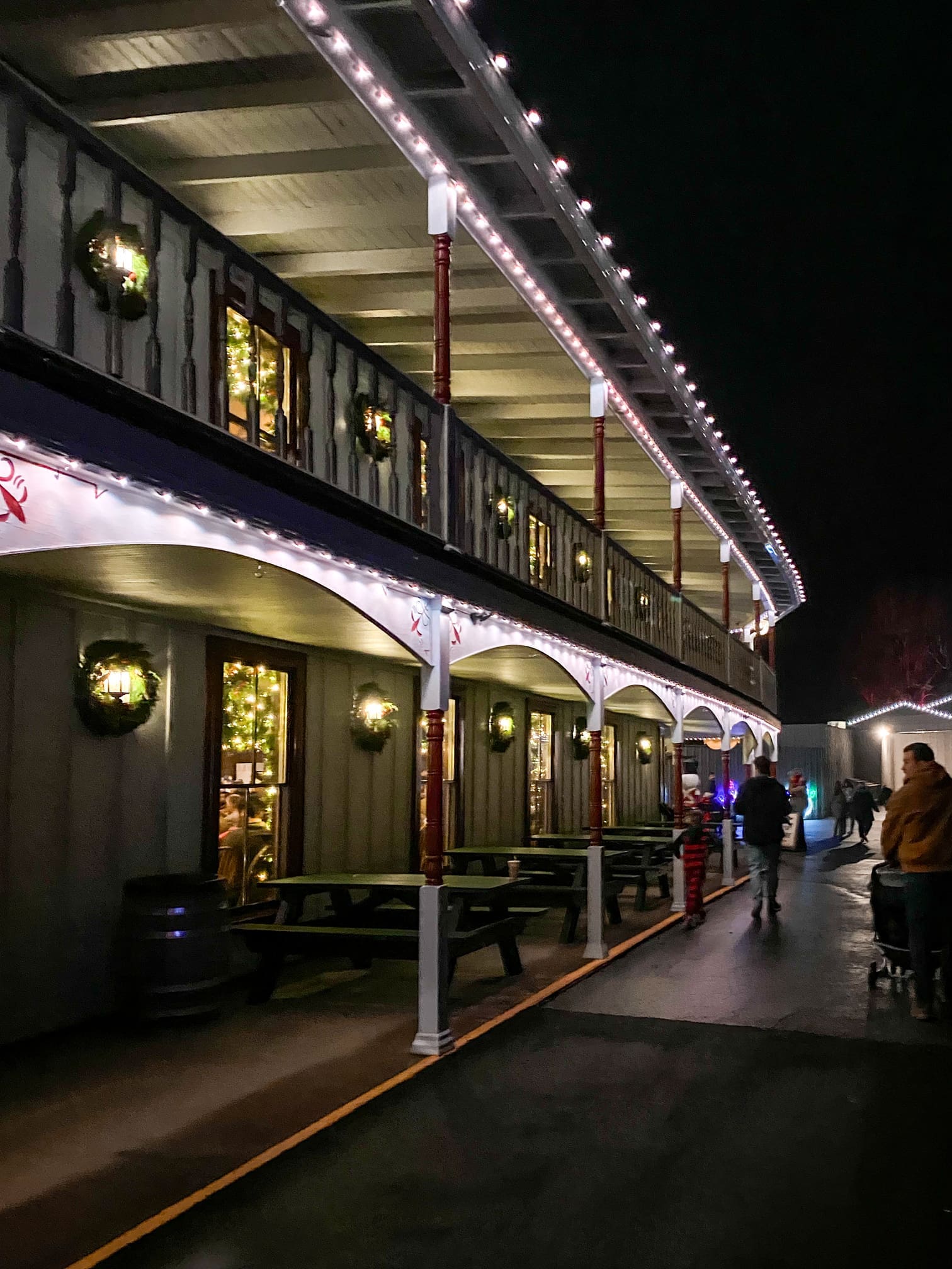 Tweetsie Christmas: A Wild West Holiday Adventure in North Carolina ...